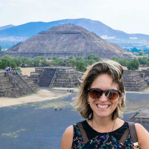 Laura Bronner – Gretopia.com