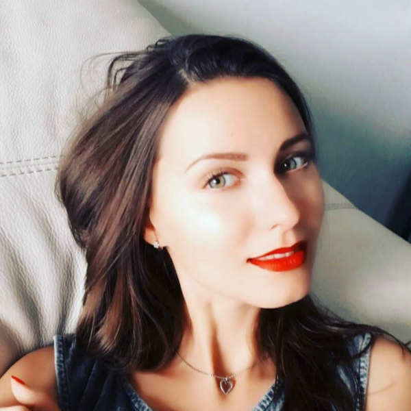 Danielle Murnane – Gretopia.com